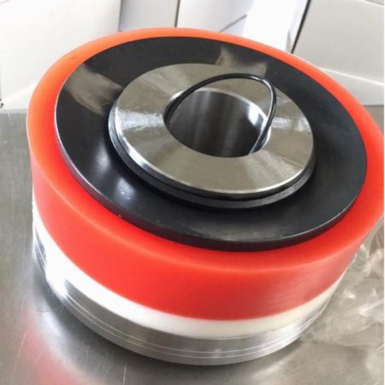 Bonded Urethane Mud Pump Spare Parts Piston 100 Interchangeable